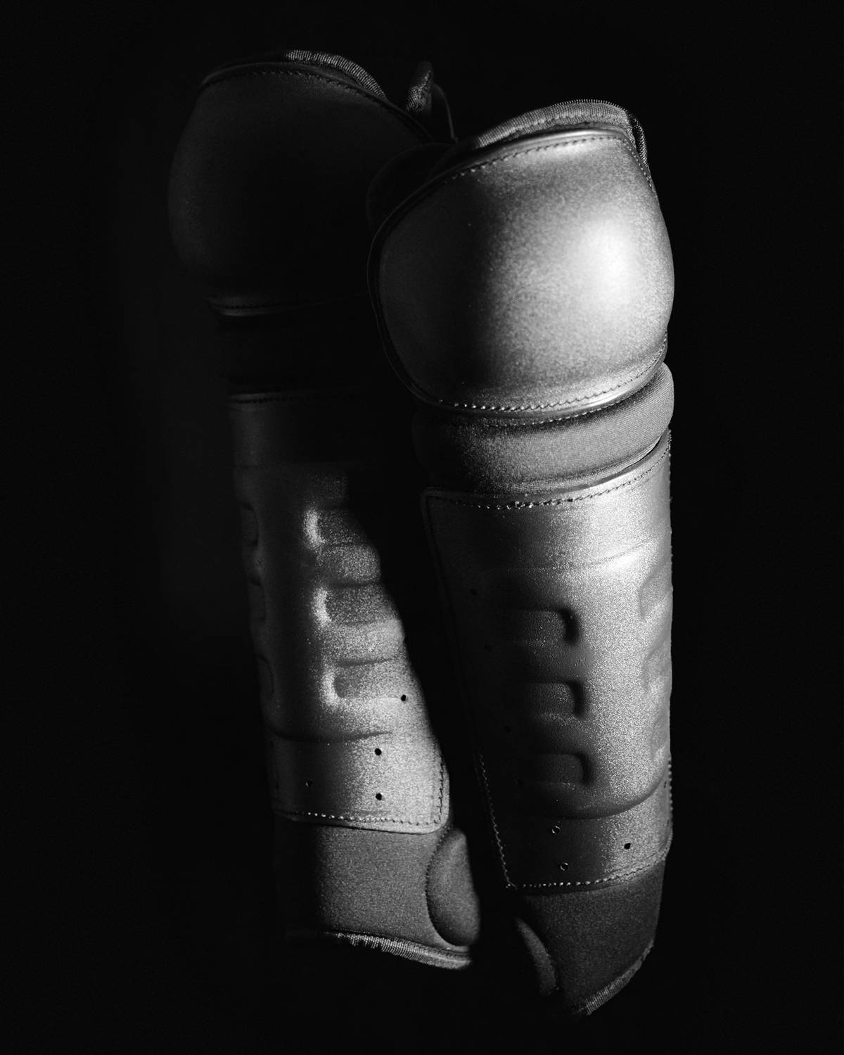 Basic Shin Guard | swordshop.ca